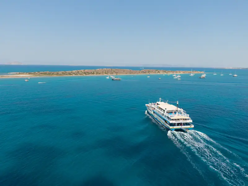 ΚΡΟΥΑΖΙΕΡΑ & ΚΟΛΥΜΠΙ ΣΤΟΝ ΣΑΡΩΝΙΚΟ - Priority Travel & Tourism